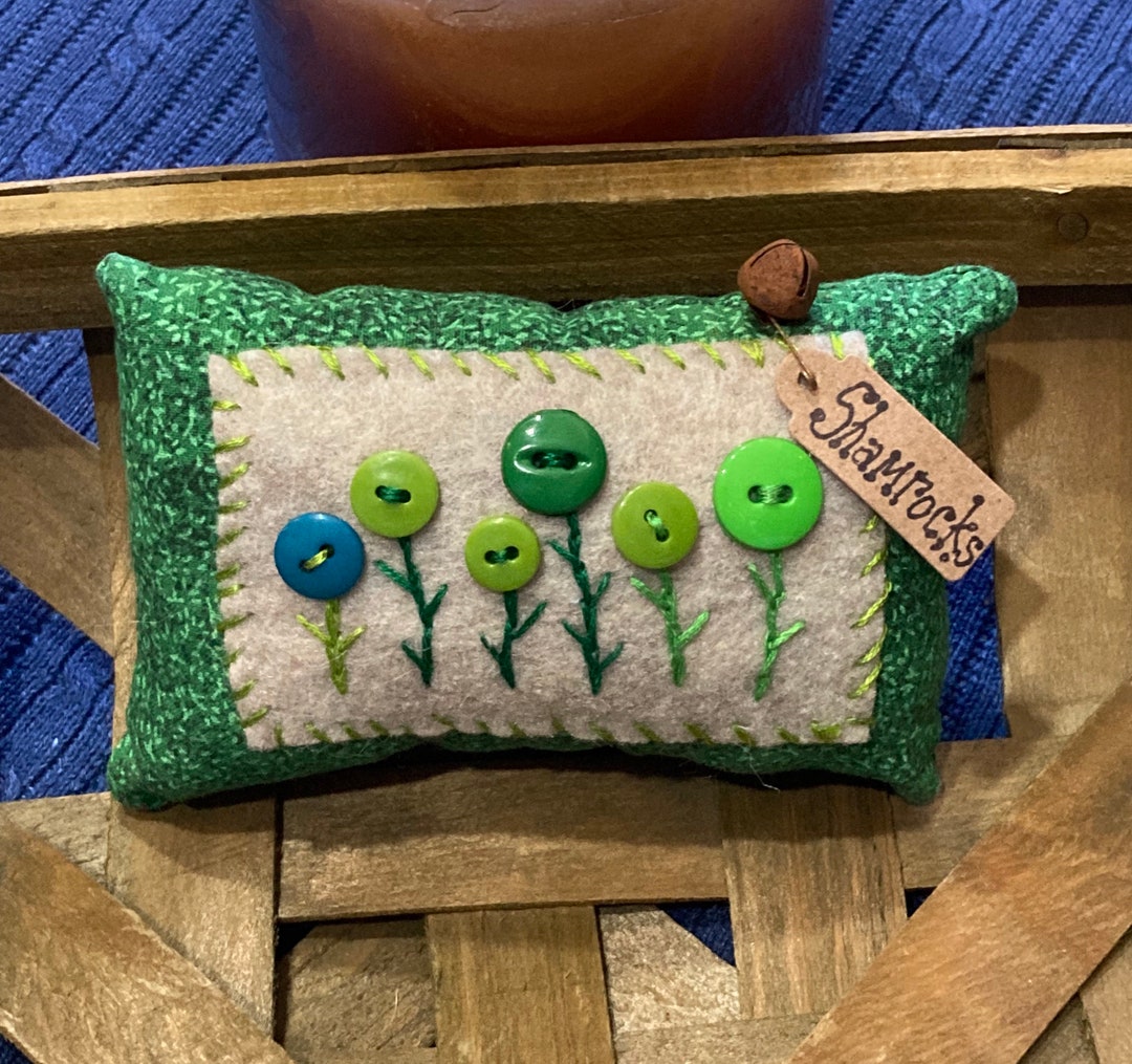 Primitive SHAMROCKS Pillow Tuck, Bowl Filler, Ornie - Etsy