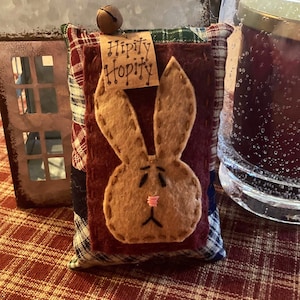 Primitive EASTER BUNNY Pillow Tuck, hipity Hopity Bunny Bowl Filler ...