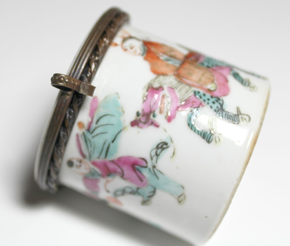 Antique CHINESE Snuff Box Trinket Box Famille Rose Bronze - Etsy