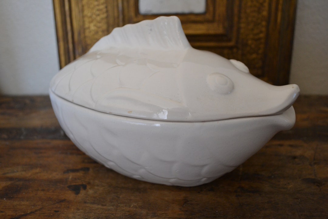 Large Ceramic Covered Fish Shaped Dish - Etsy