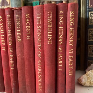 William Shakespeare Vintage Temple Shakespeare Books 1930’s Onwards in ...