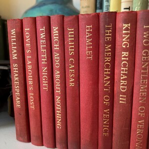 William Shakespeare Vintage Temple Shakespeare Books 1930’s Onwards in ...