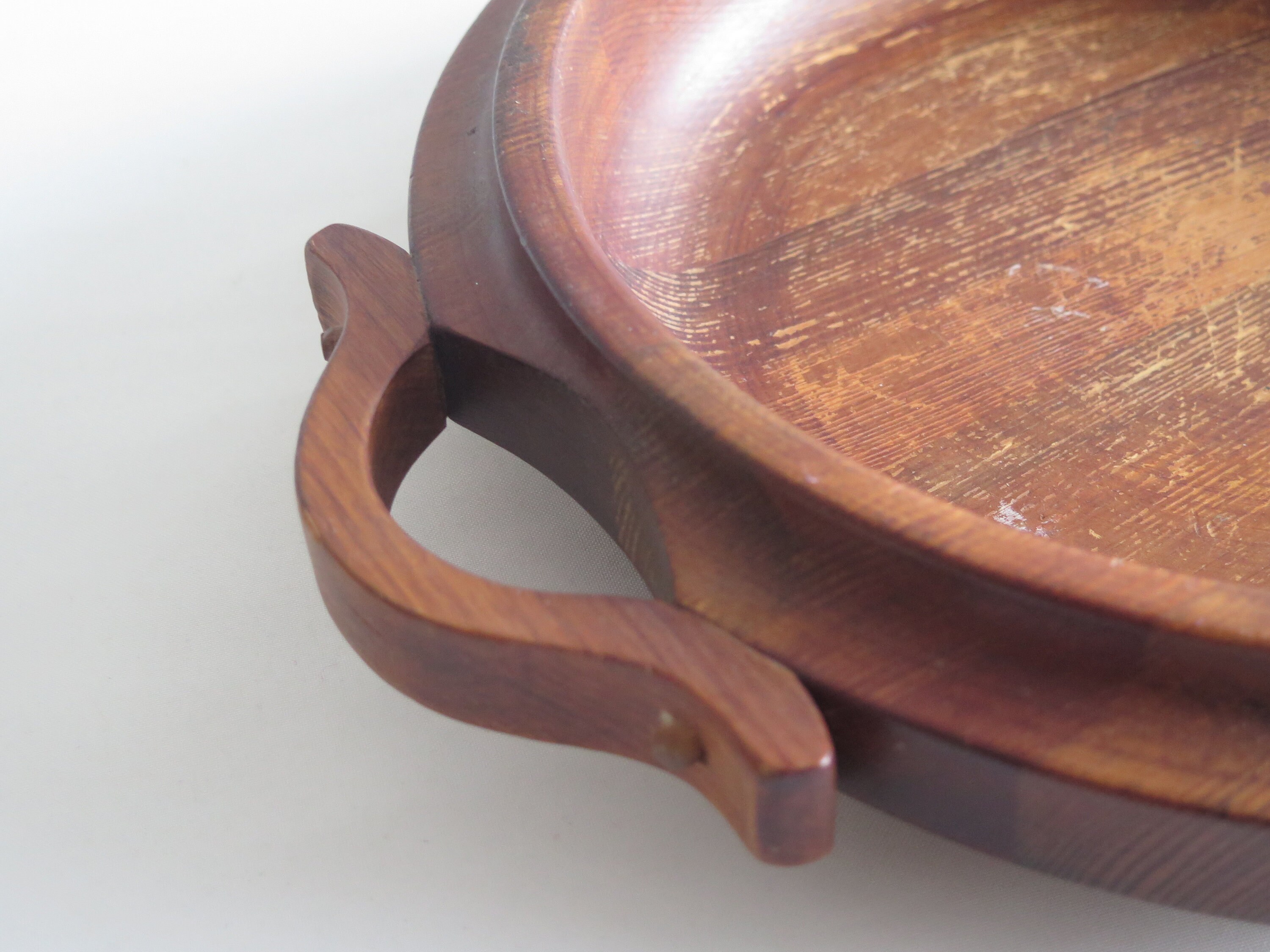 Plato de madera vintage con manijas de Nora Stad Sandbergs - Etsy España