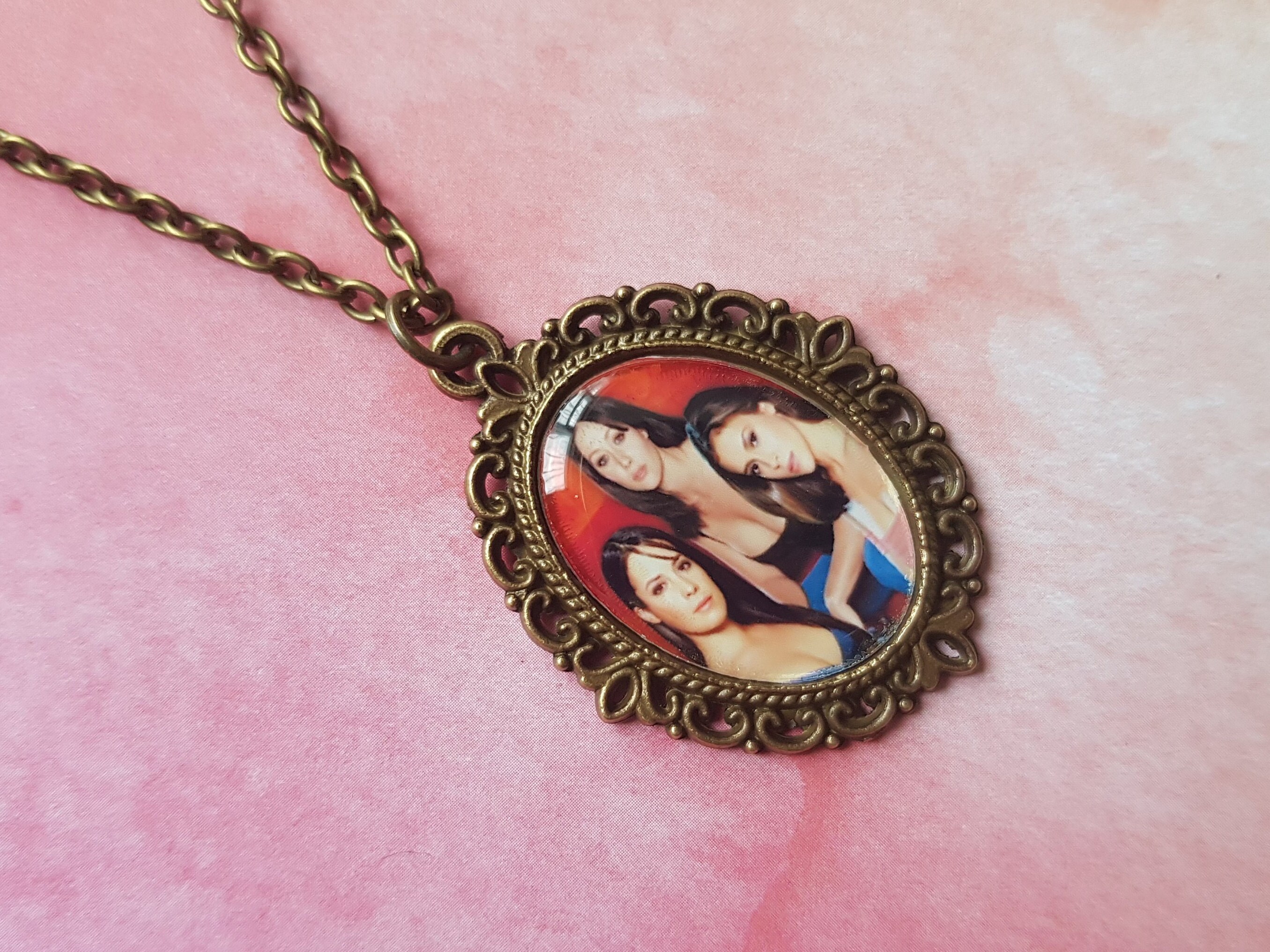 Charmed Inspired Cameo Necklace / Piper Phoebe Prue Paige Halliwell P3 ...