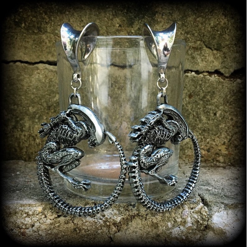 Alien Xenomorph Gauged Earrings 16mm Ear Weights 5/8" Ear Hangers ...