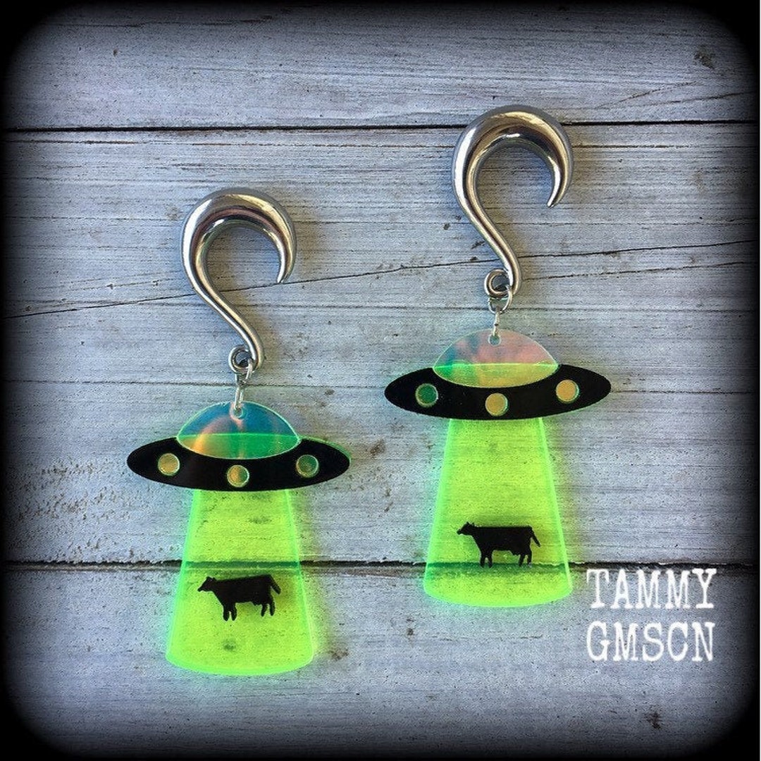 UFO Gauged Earrings UFO Ear Weights 2 Gauge Ear Hangers Aliens Alien ...