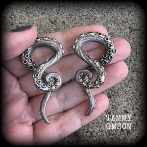 Octopus Tentacle Ear Hangers Cthulhu Ear Weights Tentacle Ear Weights ...