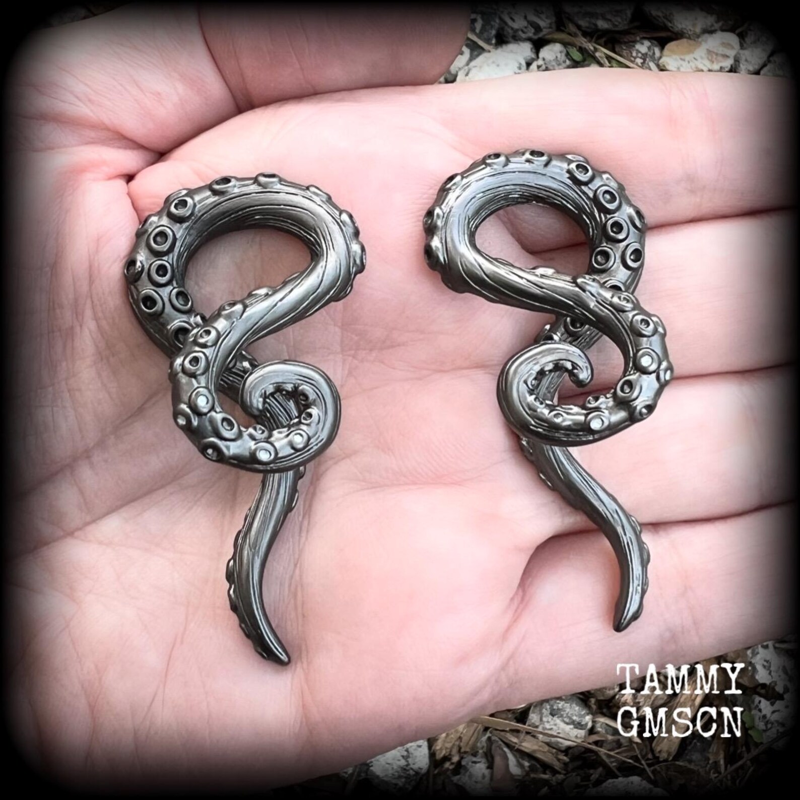Octopus Tentacle PAIR Ear Hangers 2 Gauge Tentacle Ear Weights 6mm ...