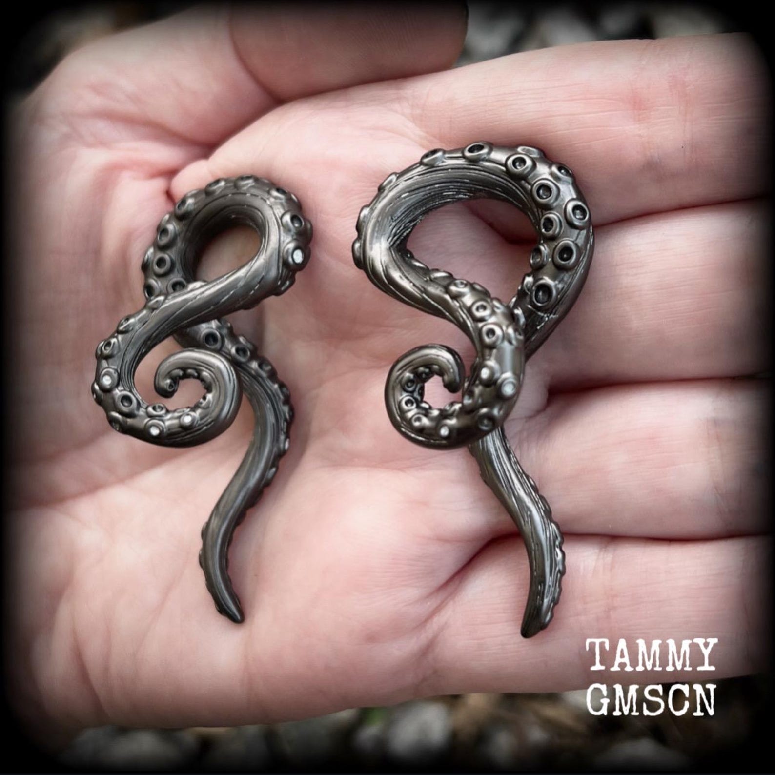 Octopus Tentacle PAIR Ear Hangers 2 Gauge Tentacle Ear Weights 6mm ...