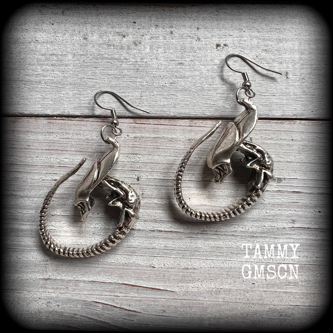 Xenomorph Earrings Alien Earrings Martian Earrings UFO Earrings ...