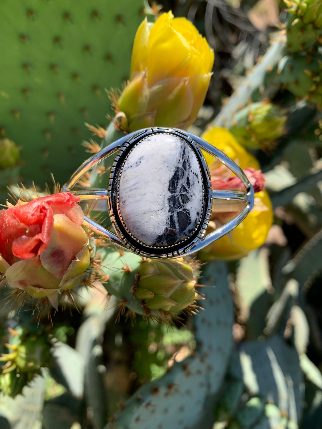 White Buffalo Cuff Bracelet, Navajo Handmade, Sterling Silver Free Shipping From Arizona (see ...