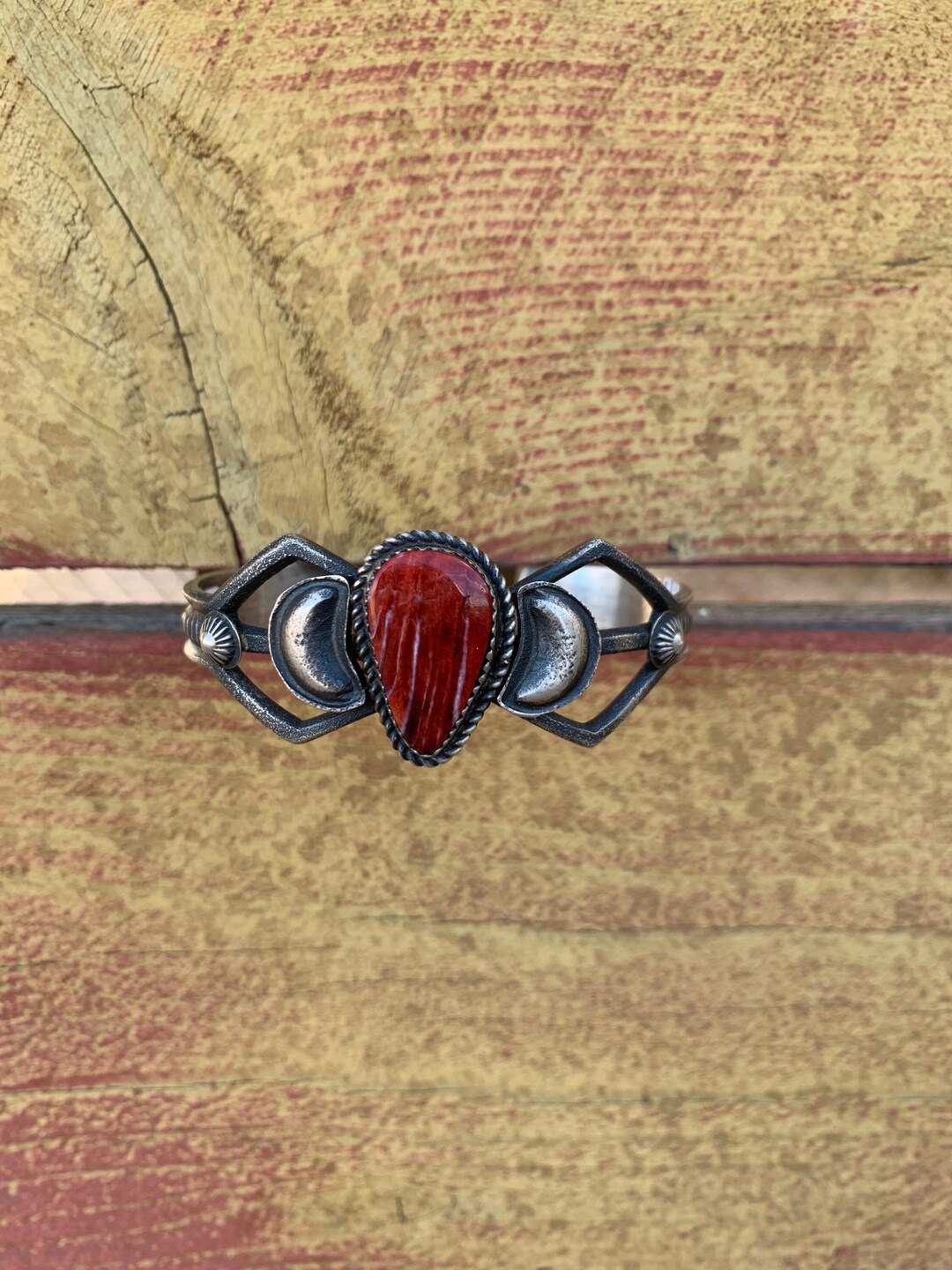 Red Spiny Oyster Shell Cuff Bracelet, Sterling Silver Navajo Handmade ...