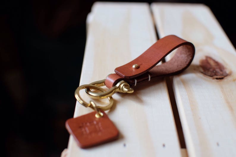 LEATHER Keychains Key Fob Cool Leather Keychains Engrave - Etsy