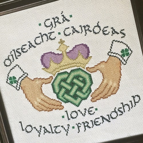 Claddagh Irish Celtic Cross Stitch Pattern Instant | Etsy
