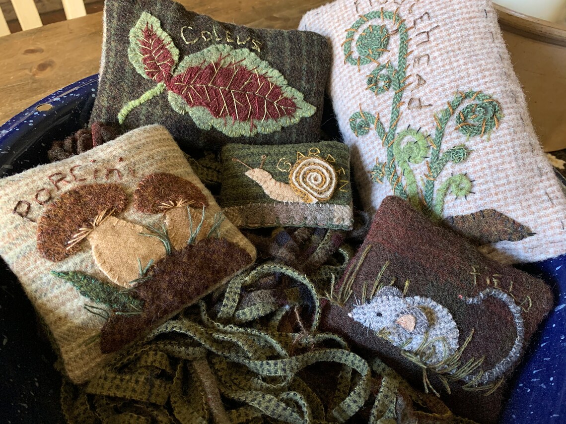Shady Characters Pdf Pattern, Wool Appliqué - Etsy