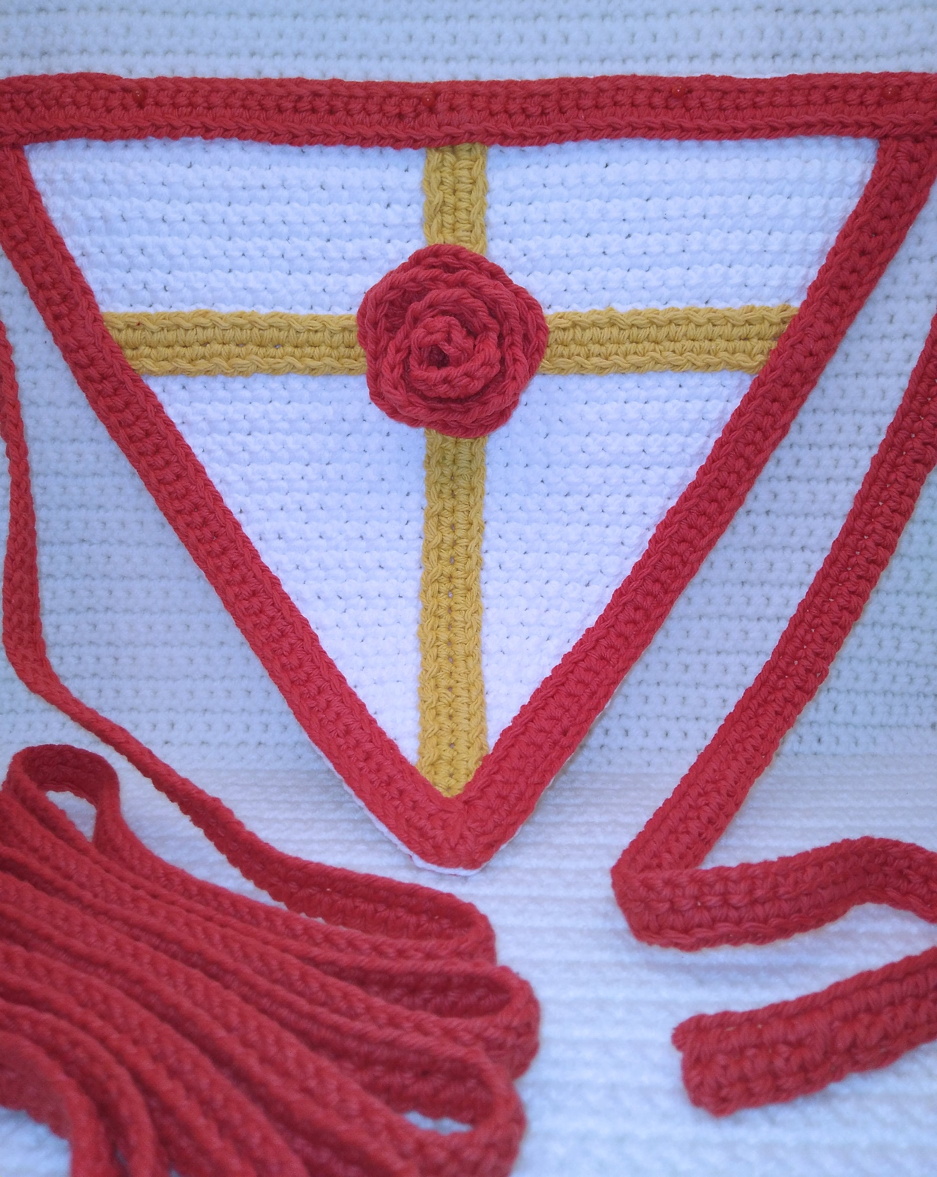 Rosicrucian Ritual Apron 3D Crochet - R+C Member Item Rose Cross AMORC ...