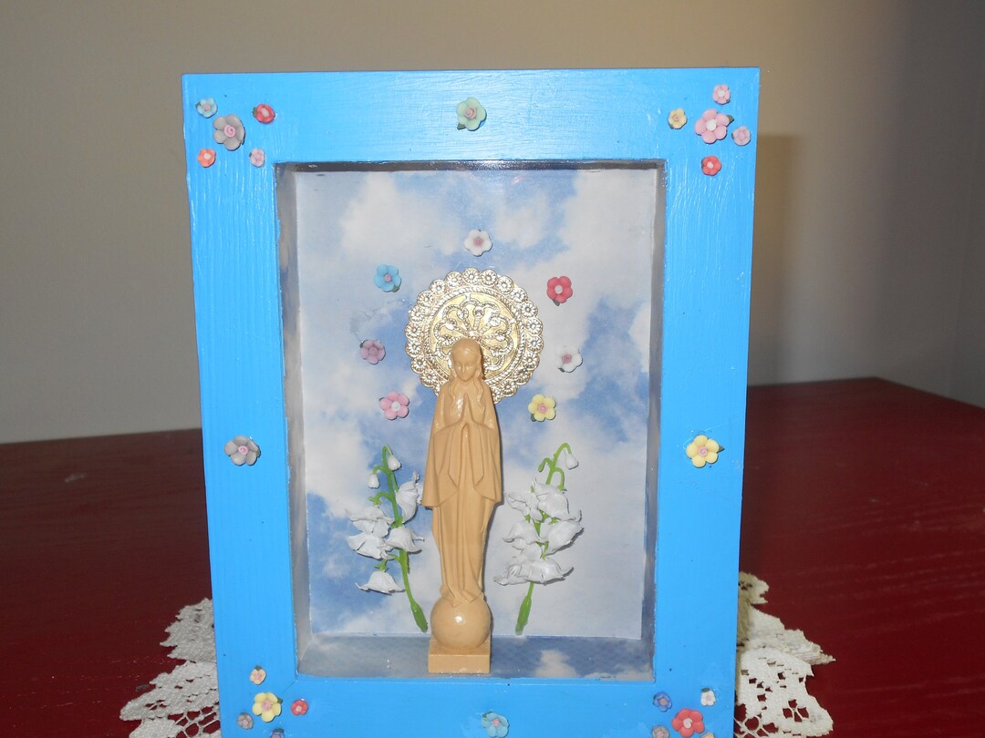 Statue of St Mary in Shadow Box - Etsy