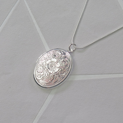 Sterling Silver Locket Necklace Personalized 32x20mm Photo - Etsy