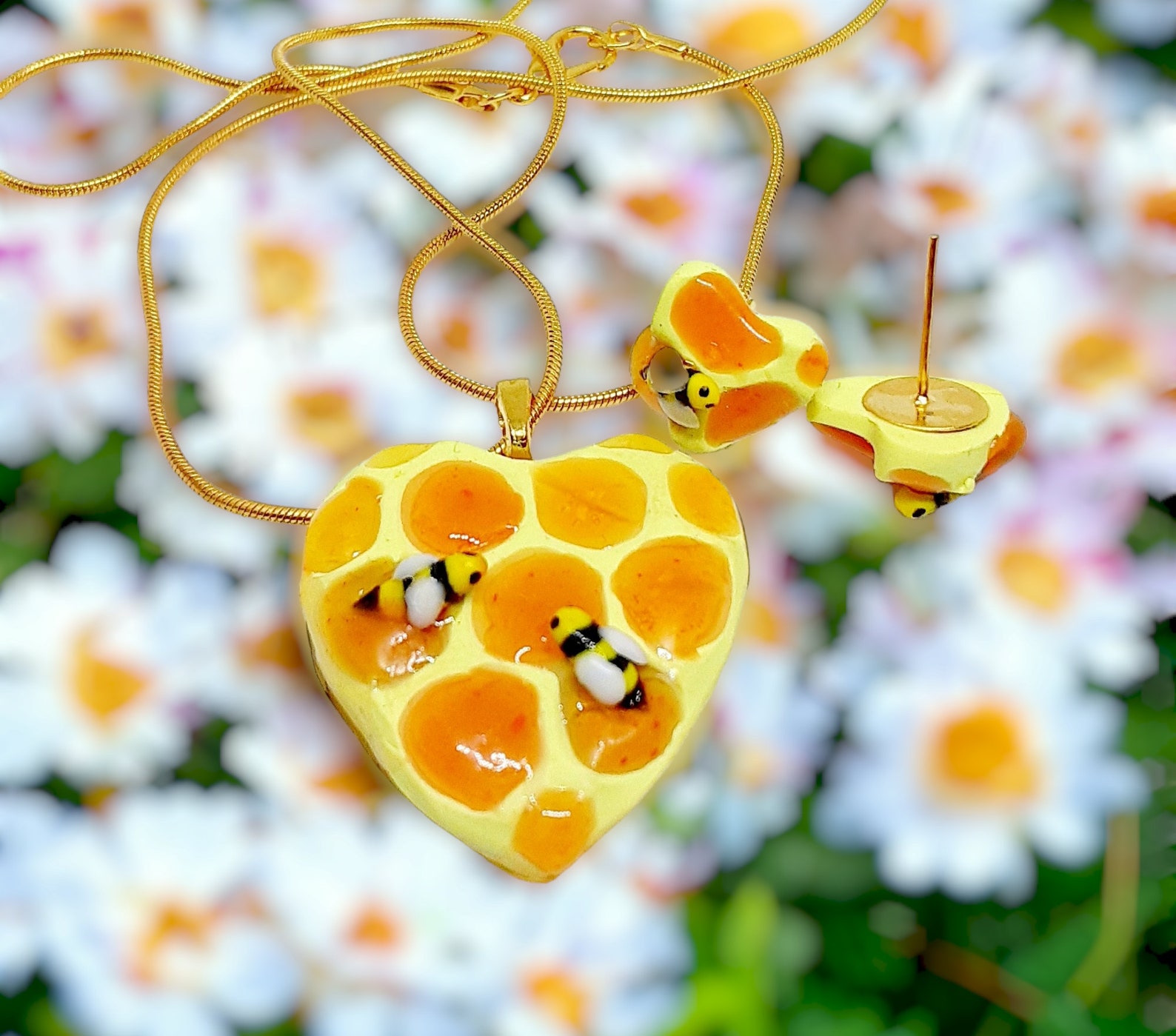 Mini,honeycomb,honey,bee,heart,gold,necklace,earrings,studs,ring ...