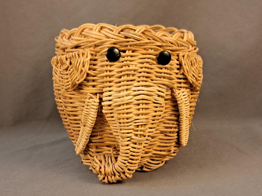 Vintage Small Wicker Elephant Basket Planter 1970s Handwoven Basket 7 ...
