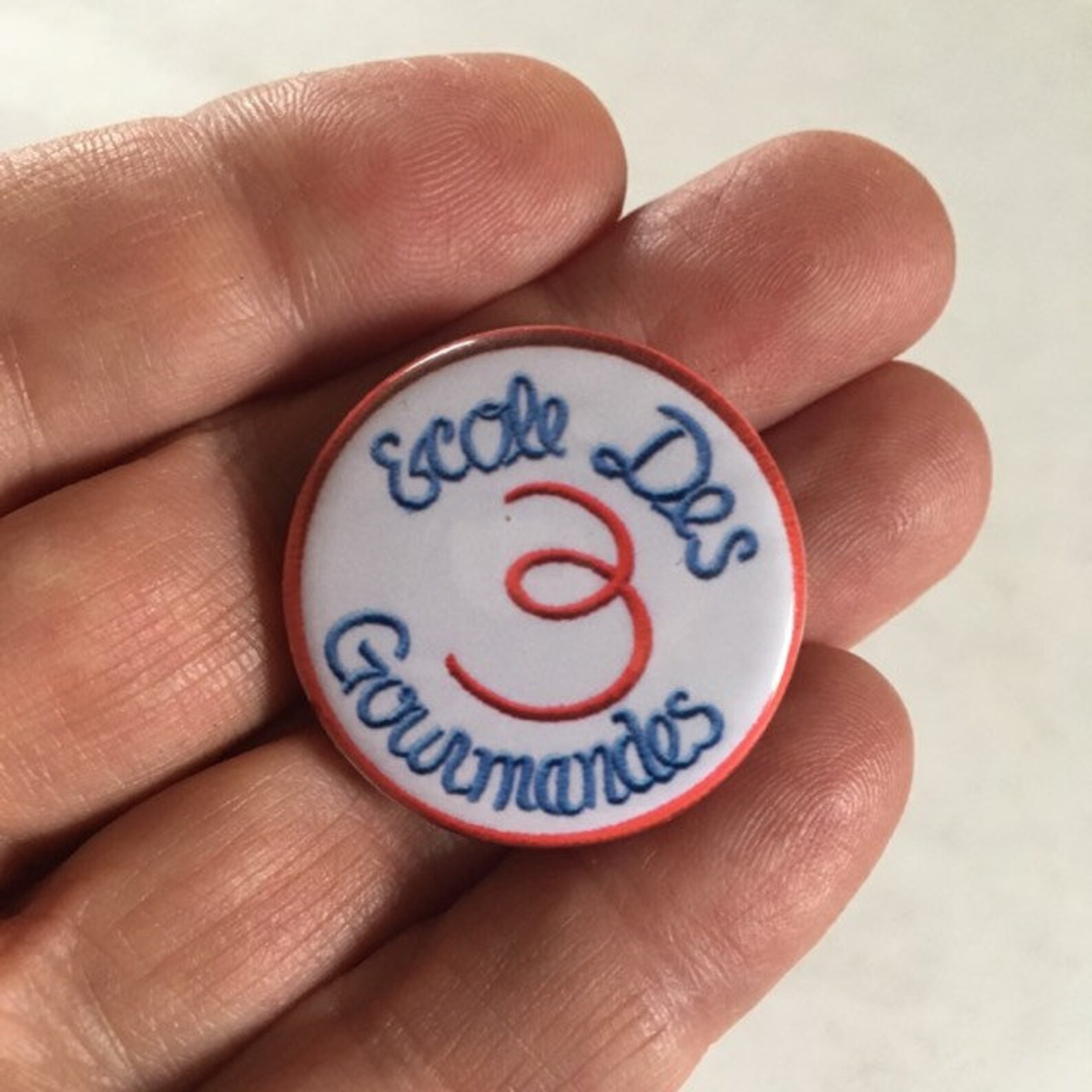 Julia Child's patch pinback button L'école des trois | Etsy