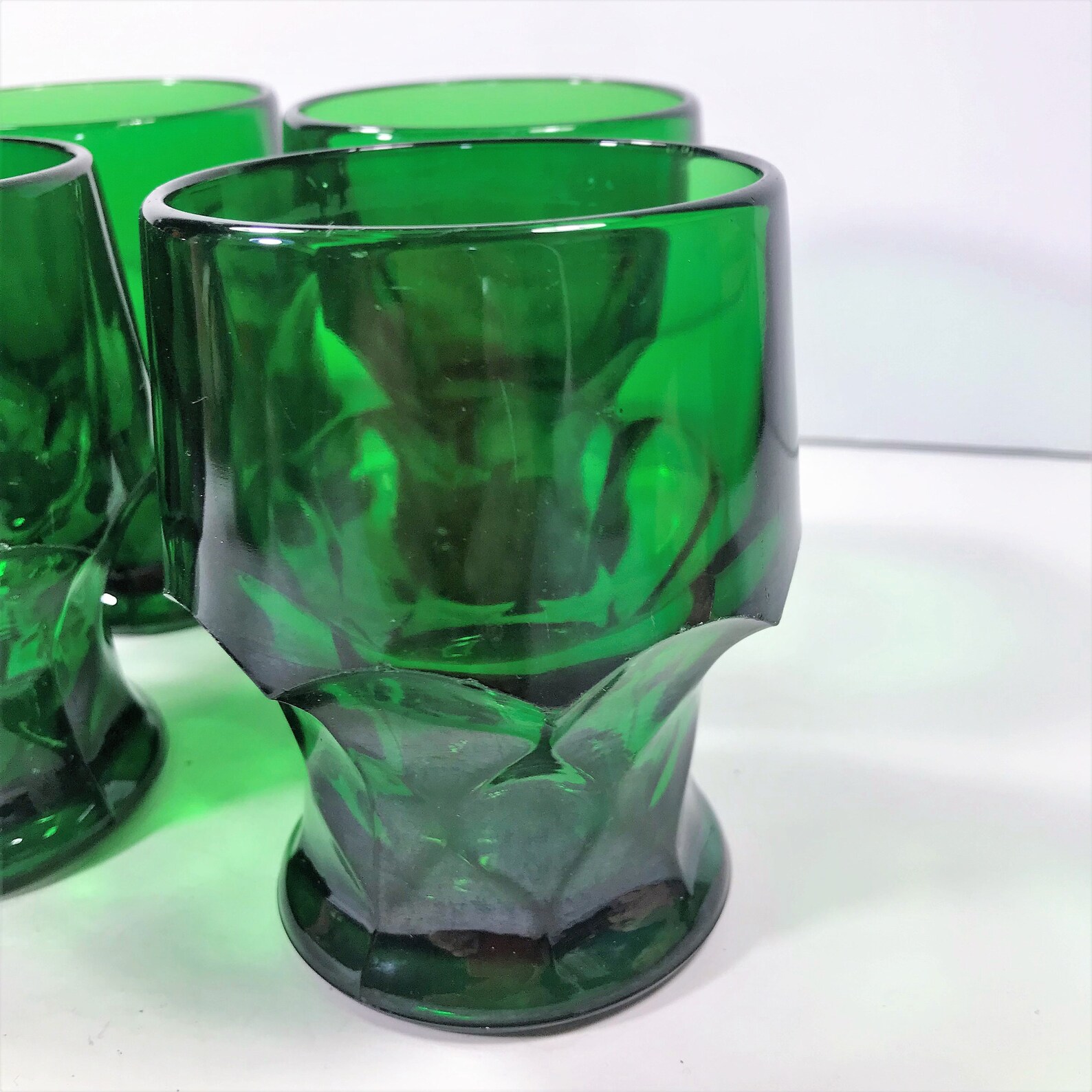 Green Thumbprint Vintage 8 Ounce Glasses - Etsy