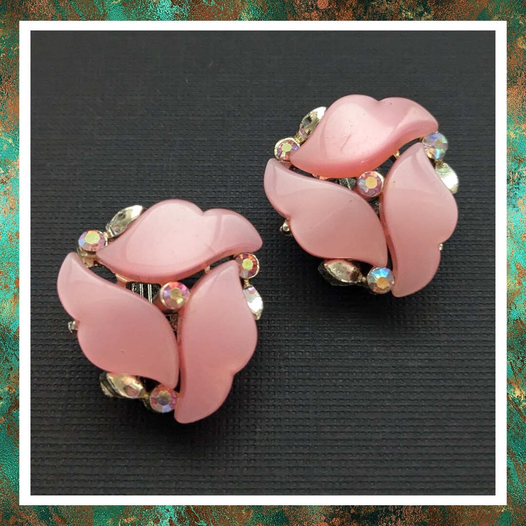 Vintage Pastel Pink Moon Glow Floral Clip on Earrings With Aurora ...