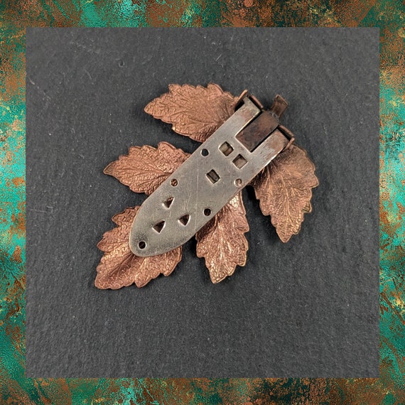 Single Vintage Leaf Dress Clip, Art Deco Leaf Clip, T… - Gem