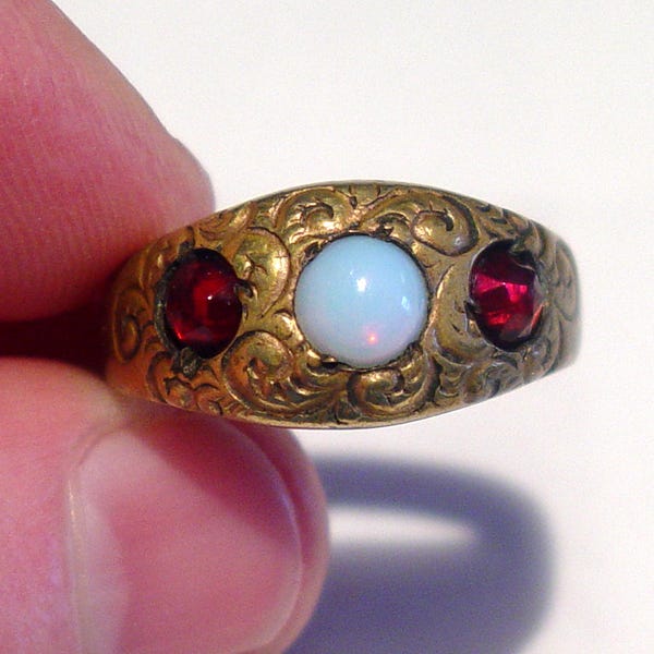 Repousse Ring - Etsy