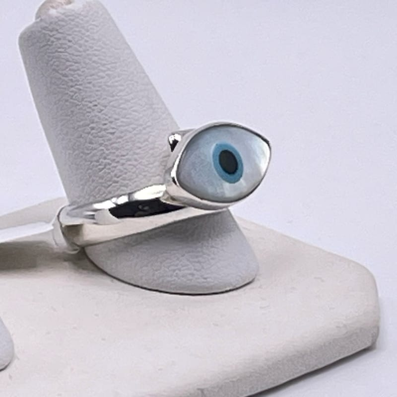 Eye Ring - Etsy