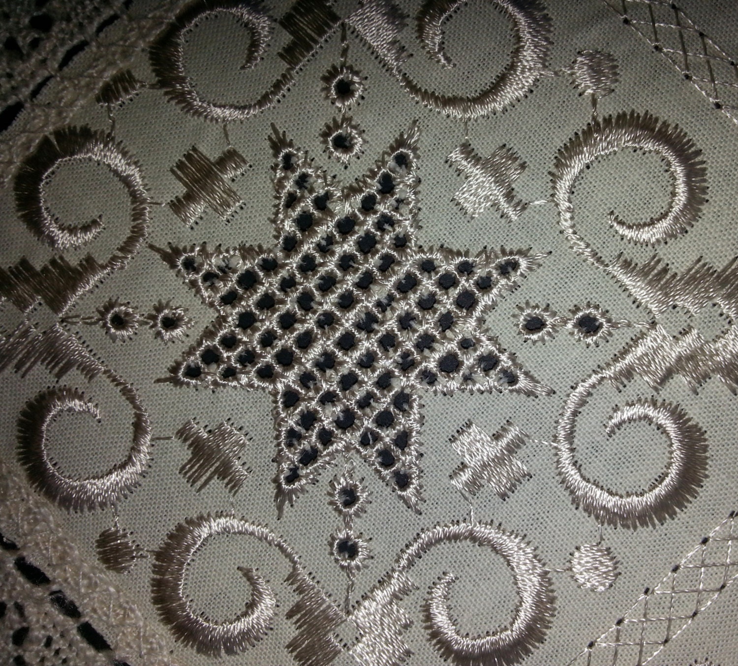 Small Tablet Very Well Done Scandinavian Hand Lace and Embroidered on ...