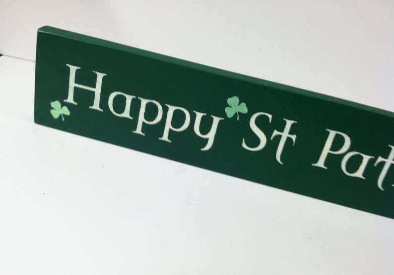 Happy St. Patrick's Day Painted Wood Sign/ St. | Etsy