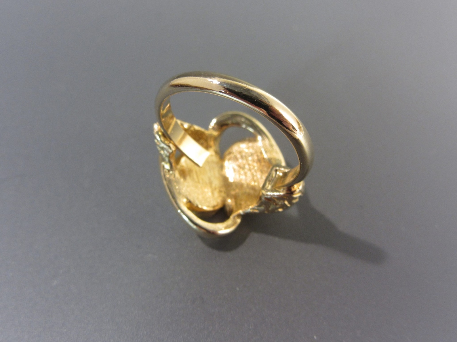 Sarah Coventry Ring Satin Sands Vintage 70s - Etsy
