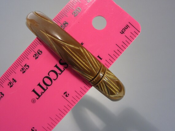 Antique Hand Carved Bakelite Bangle Vintage Art Deco - Gem