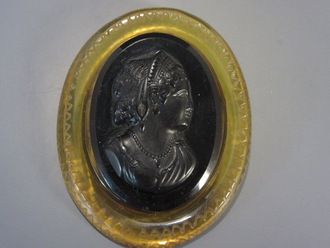 Vintage Bakelite Black Cameo Brooch, Estate Jewelry - Etsy