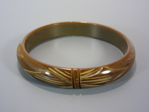 Antique Hand Carved Bakelite Bangle Vintage Art Deco - Gem