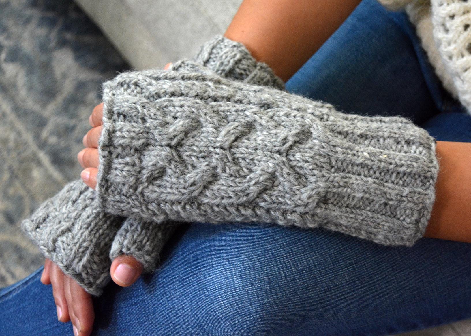 Cable Knit Hand Fingerless, Winter Gloves With Fleece Lining, Comfy and ...