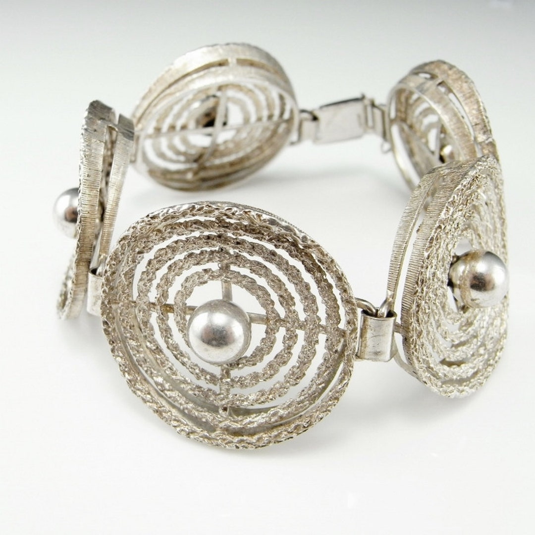 Circle Bracelet Minimalist Bracelet Wide Bracelet Handmade Bracelets ...