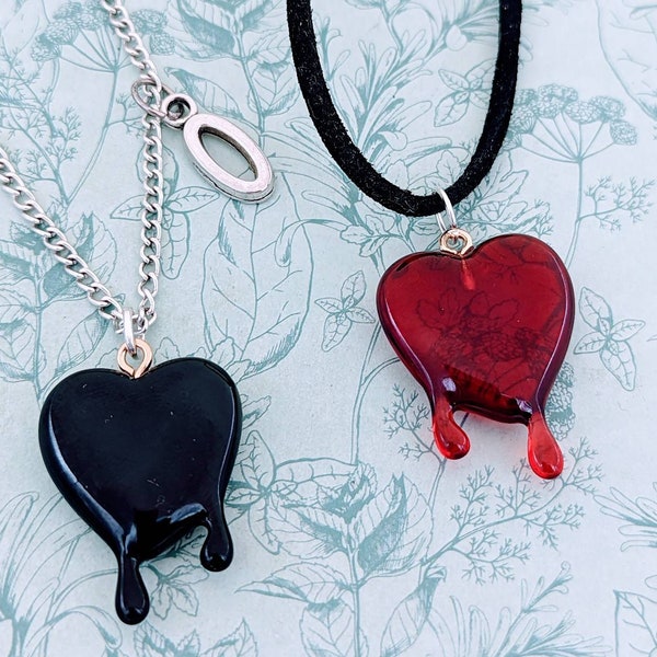 Bleeding Heart Necklace - Etsy