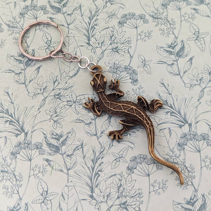 Lizard Keychain - Etsy