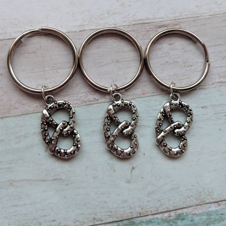 Pretzel Keychain Initial Keychains Food Keyrings Gift for - Etsy
