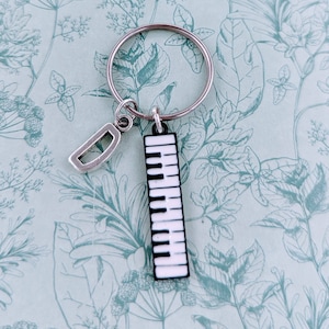 Piano Player Keychain, Piano Player Gifts, Piano Keyring, Personalised ...
