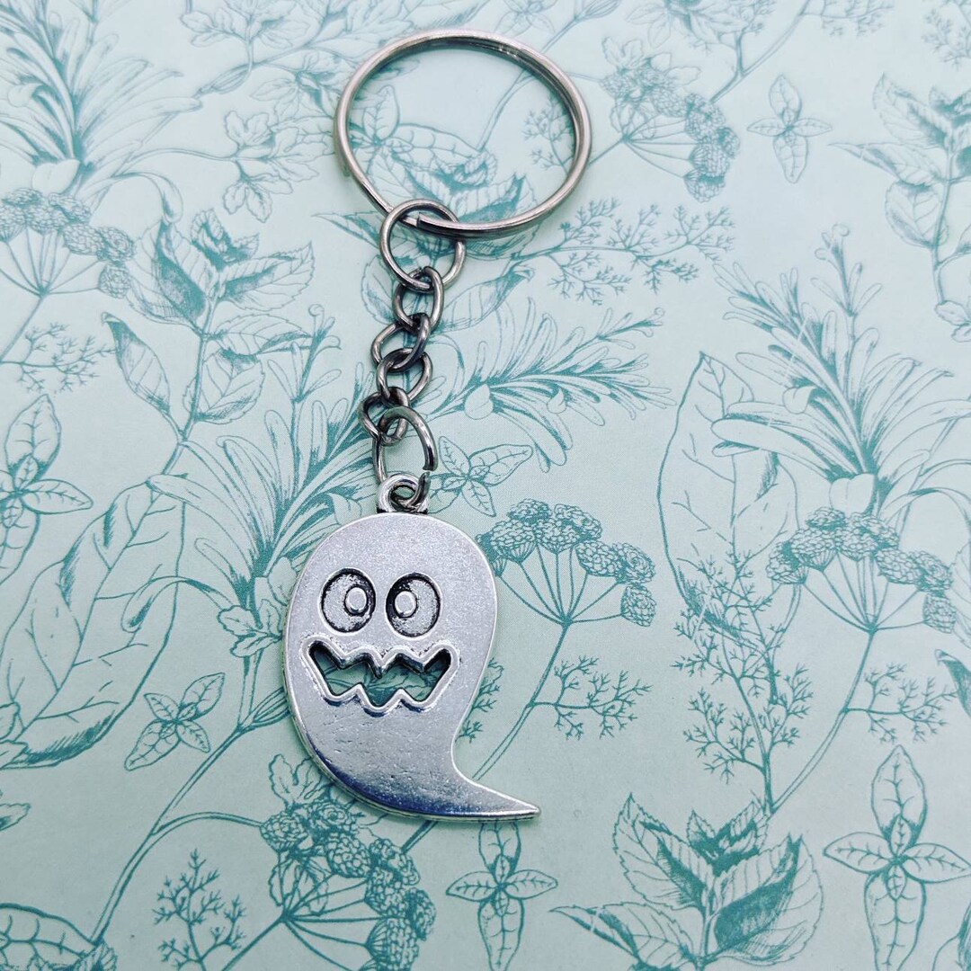Ghost Keyring, Ghost Keychain, Halloween Gifts, Halloween Lovers, Ghost ...