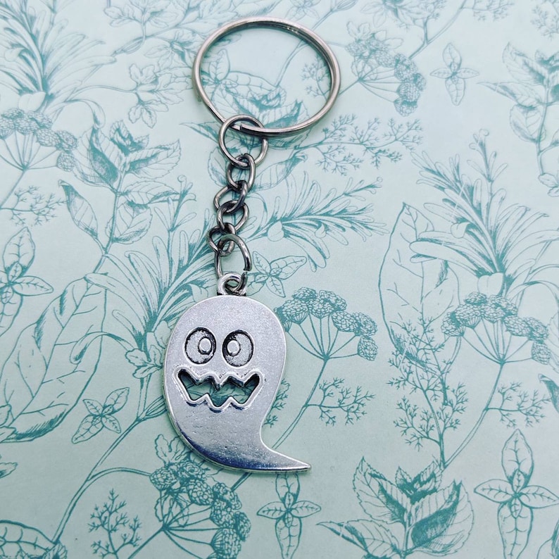 Ghost Keyring, Ghost Keychain, Halloween Gifts, Halloween Lovers, Ghost ...