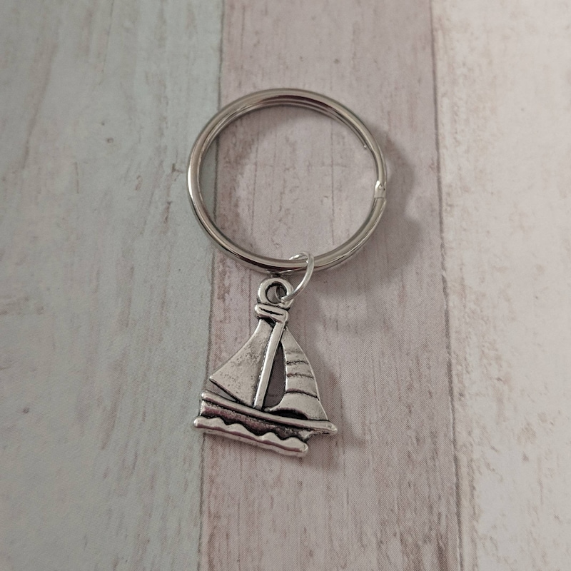 Boat Keychain - Etsy
