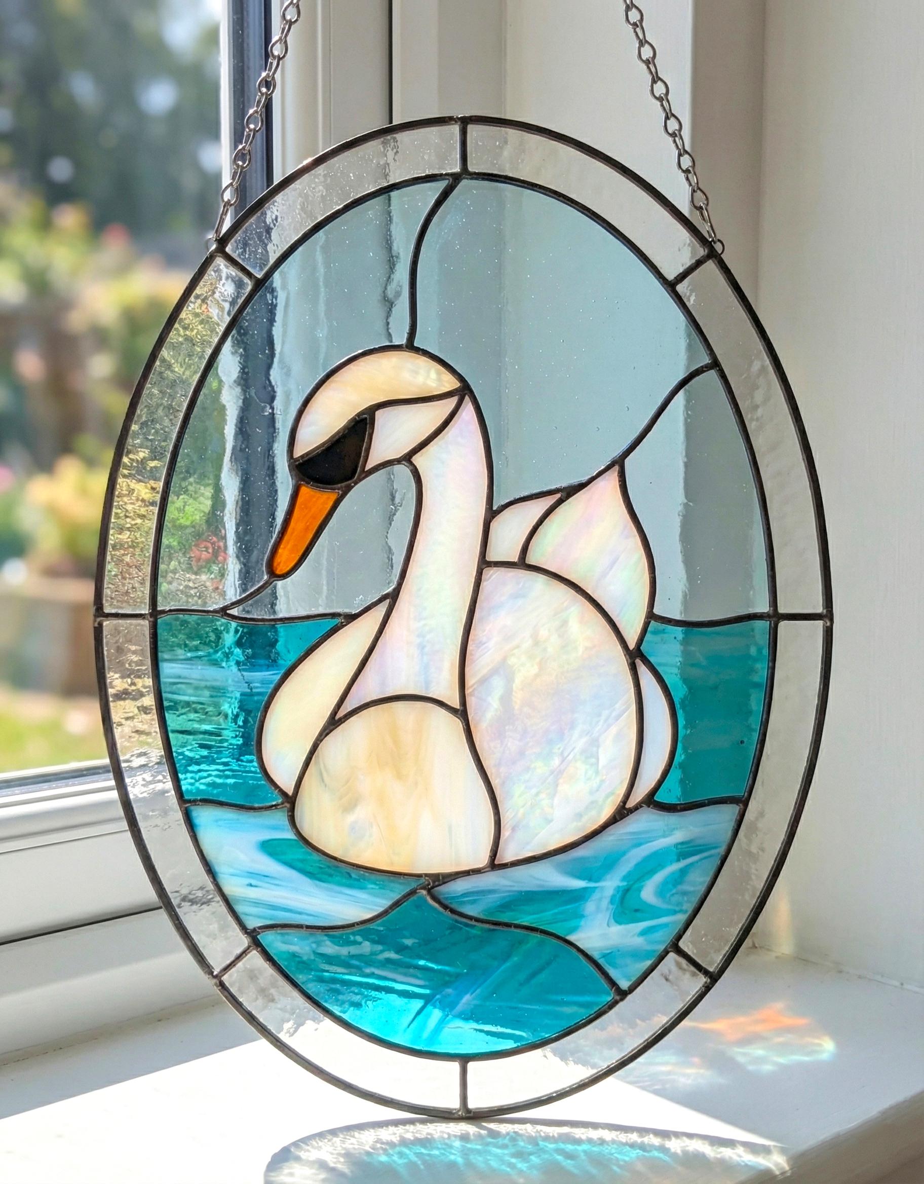 Swan Stained Glass Pattern for Bird Panel - DIY Sun Catcher Template ...