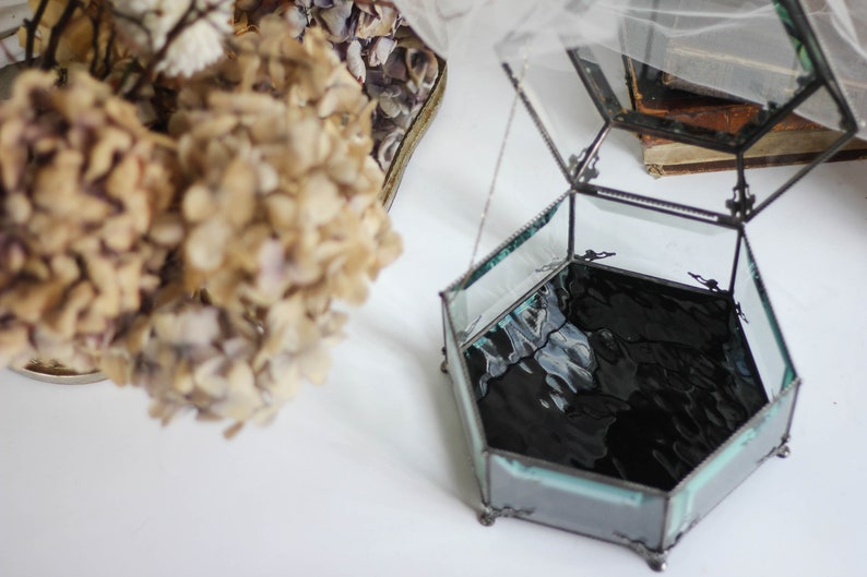 Box "royal Ball", Vintage, Display Box for Jewelery, Hexagon Box ...