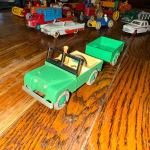 Dinky Toys No.27d/340 Land Rover and Dinky Toys No 341 Land Rover ...