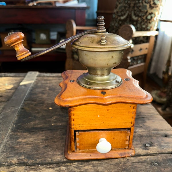 Antique Vintage Coffee Grinder - Etsy
