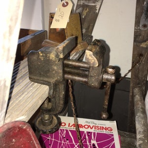 Small Table Top Vice, They Are for Tool Shops and Can Be Mounted on ...